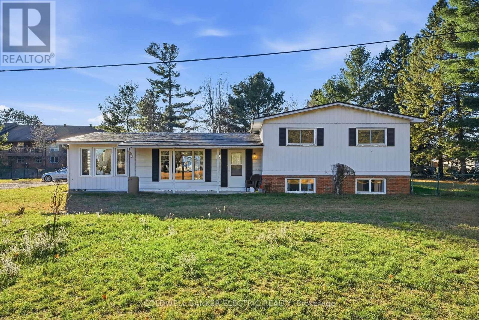 For sale: 62 AIRPORT ROAD, Addington Highlands (Addington Highlands ...