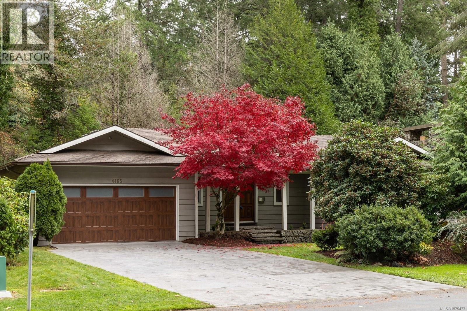 For sale: 4465 Emily Carr Dr, Saanich, British Columbia V8X2N5 ...