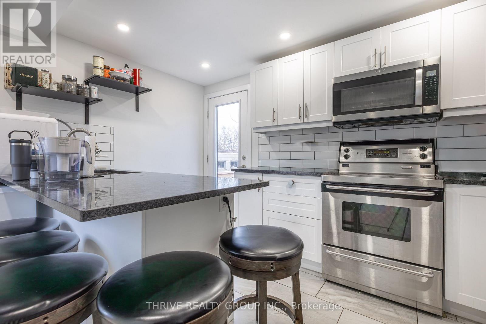 For sale: 75 LYMAN STREET, London East (East C), Ontario N5Y1M7 ...