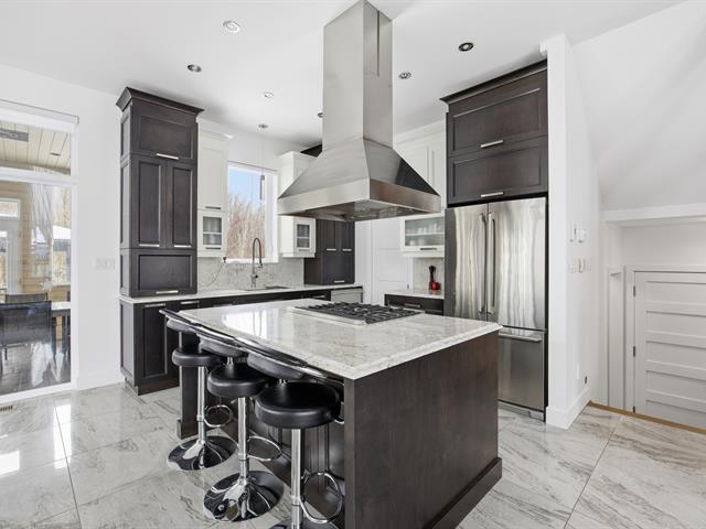 For sale: 12470 Rue Jean-Baptiste-Normand, Mirabel, Quebec J7N0M8 ...