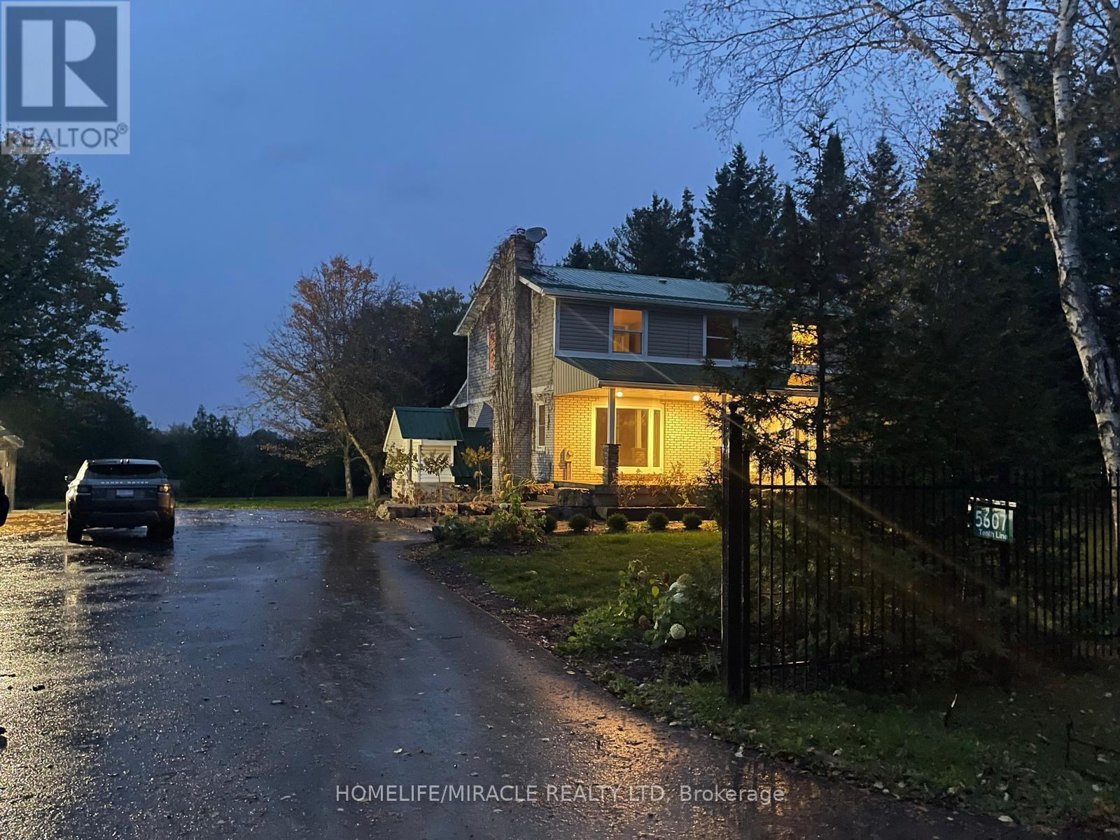 For sale: 5607 TENTH LINE, Erin, Ontario N0B1T0 - X12565528 | REALTOR.ca