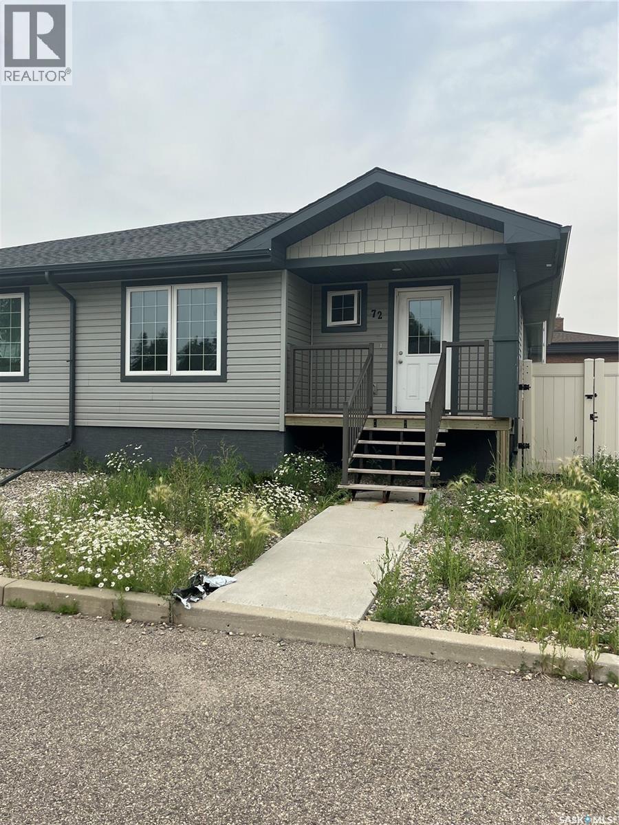 For sale: 29 72 Cameron WAY, Yorkton, Saskatchewan S3N2X3 - SK024447 ...