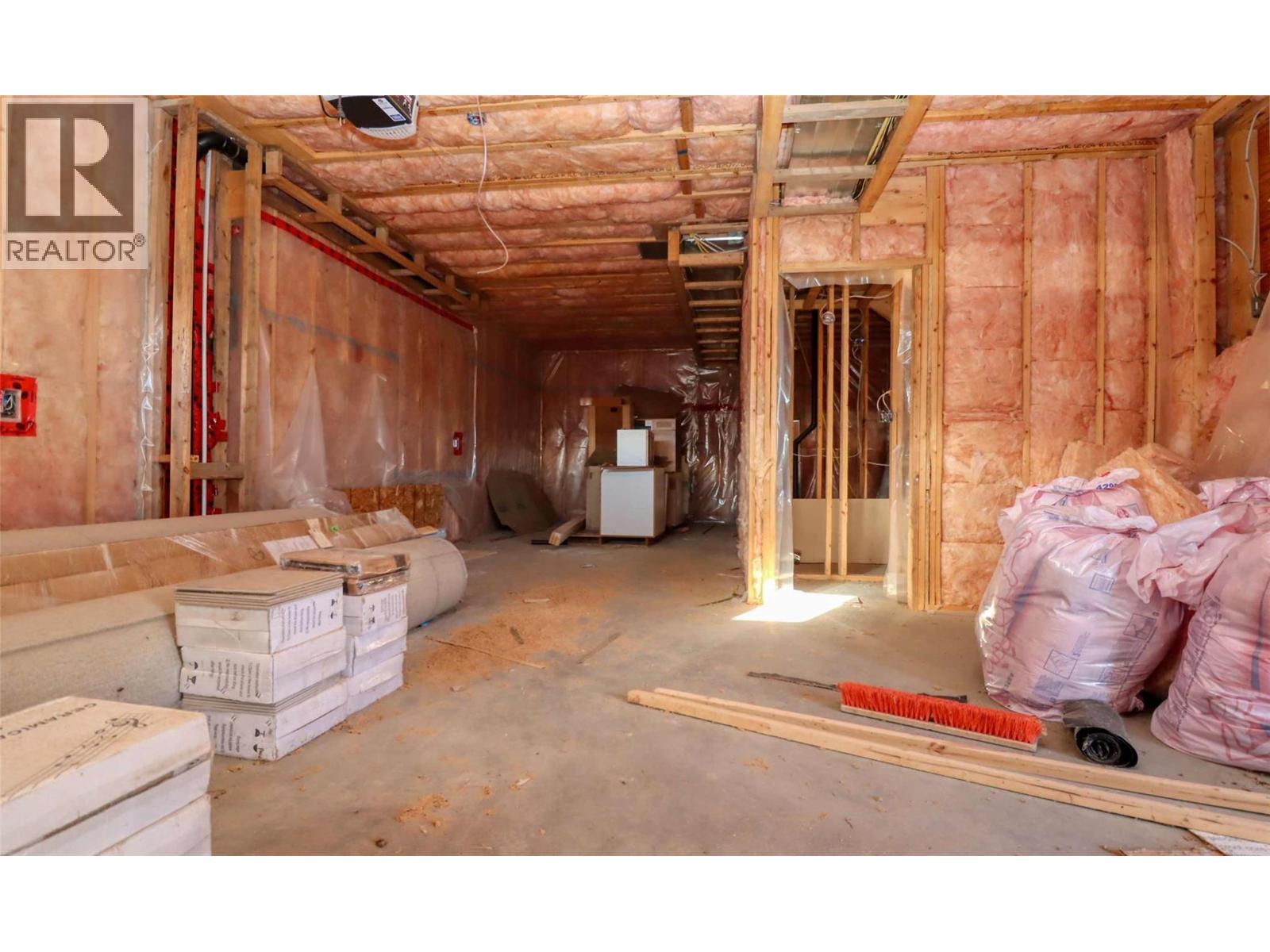 For sale: #141 - 2633 Squilax Anglemont Road, Lee Creek, British Columbia V0E1M5 - 10369789 ...