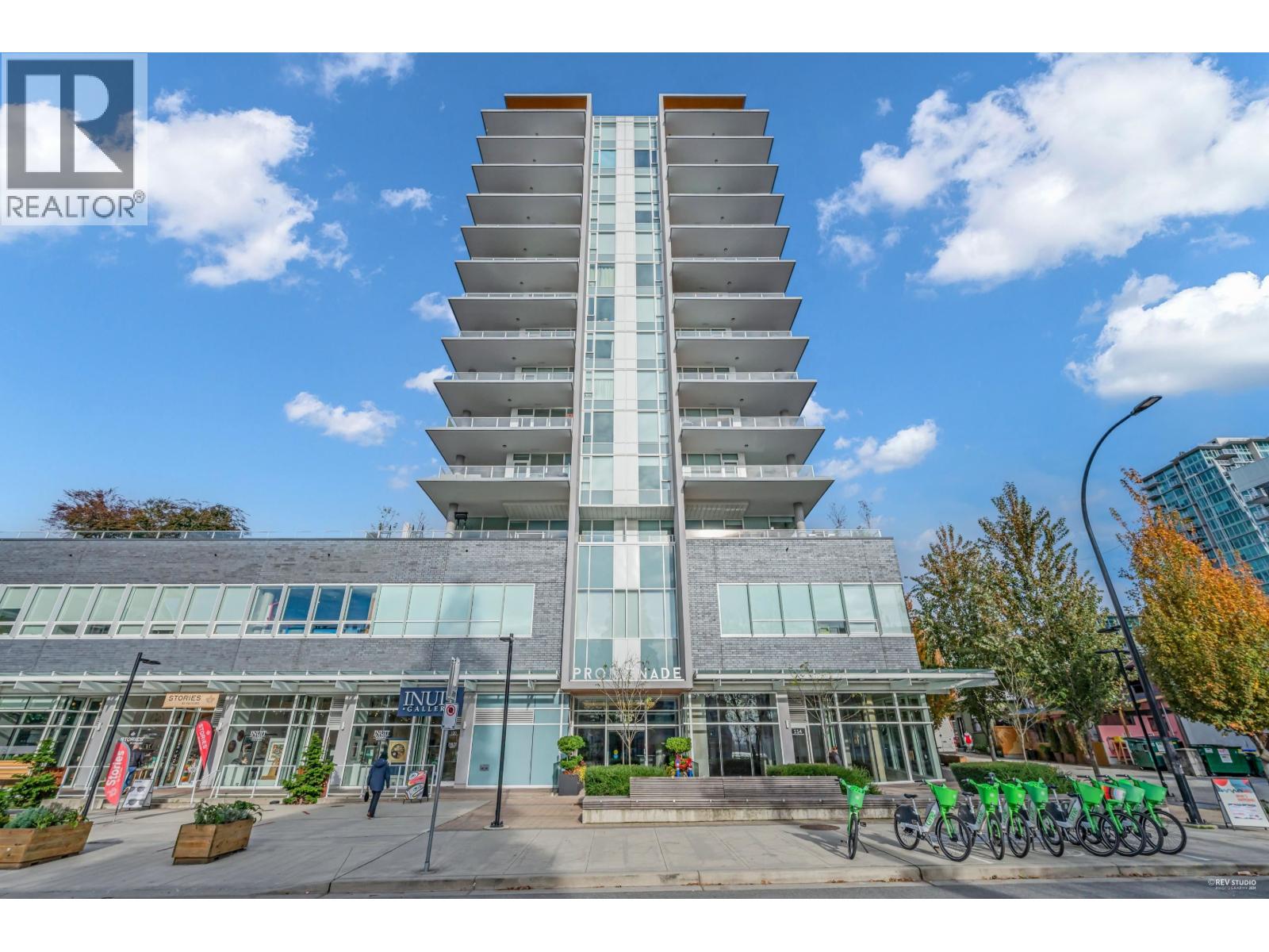 For lease: 114 CARRIE CATES COURT, North Vancouver, British Columbia ...