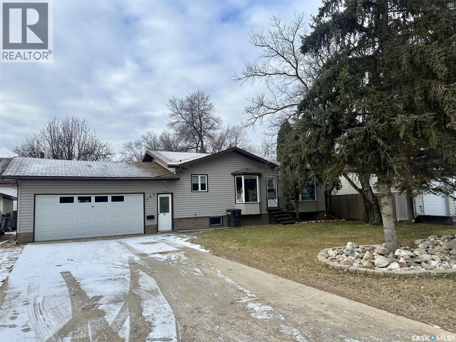 205 Aspen STREET, Leroy, Saskatchewan S0K2P0 | REALTOR.ca