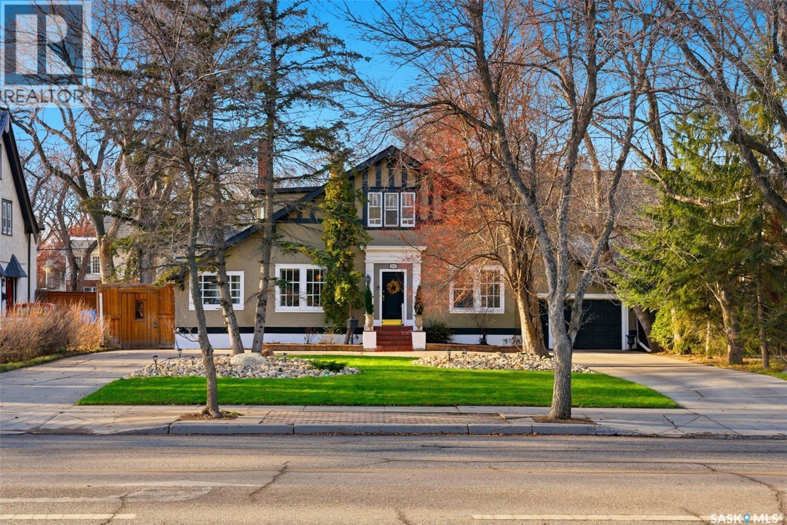 3002 ALBERT STREET, Regina, Saskatchewan S4S3N7 | REALTOR.ca
