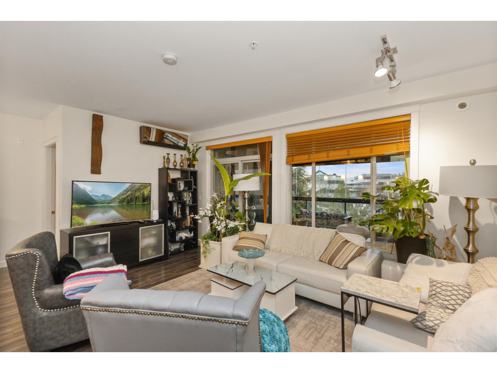 For sale: 320 32445 SIMON AVENUE, Abbotsford, British Columbia V2T0G7 ...