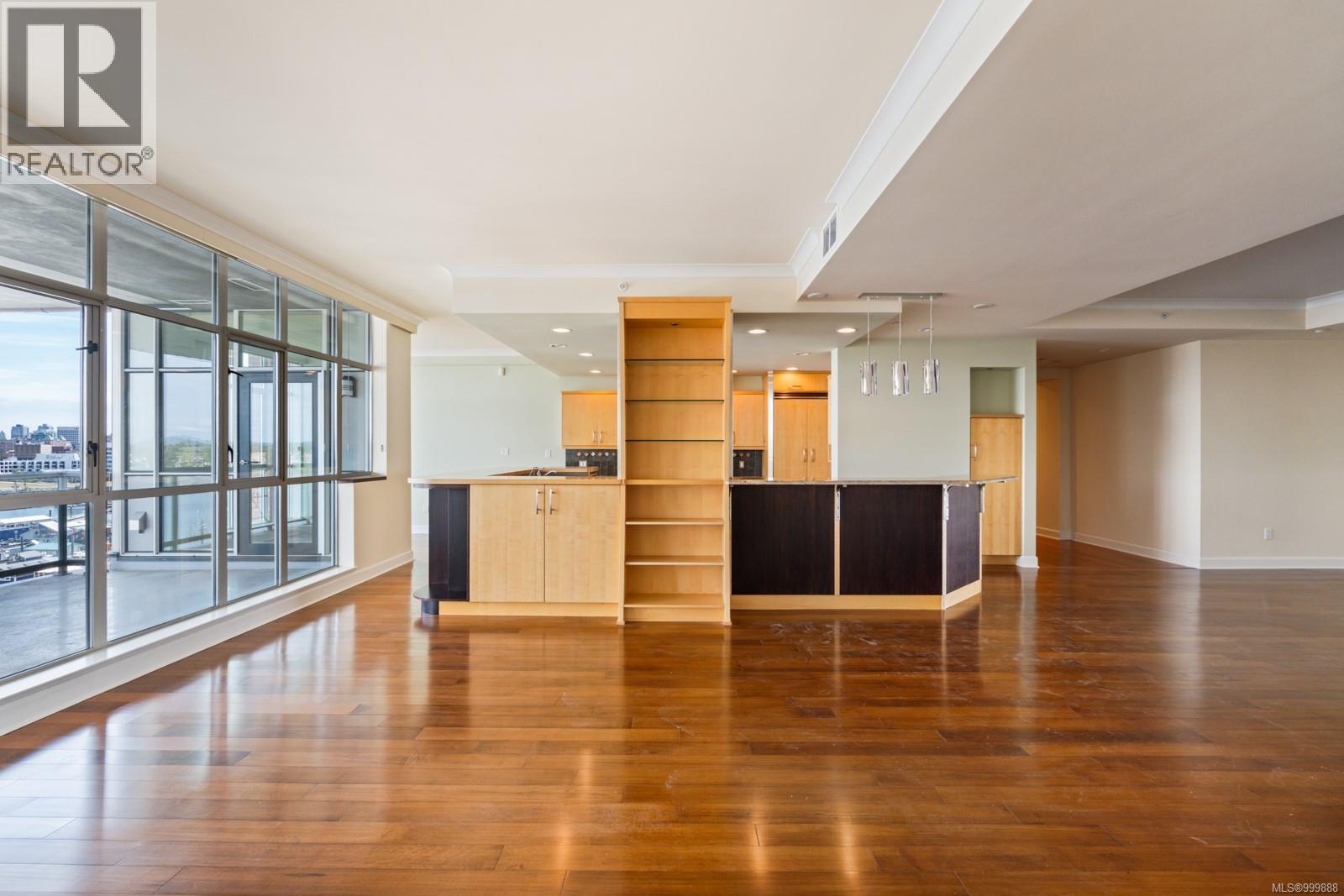 For sale: 821 21 Dallas Rd, Victoria, British Columbia V8V4Z9 - 999888 ...