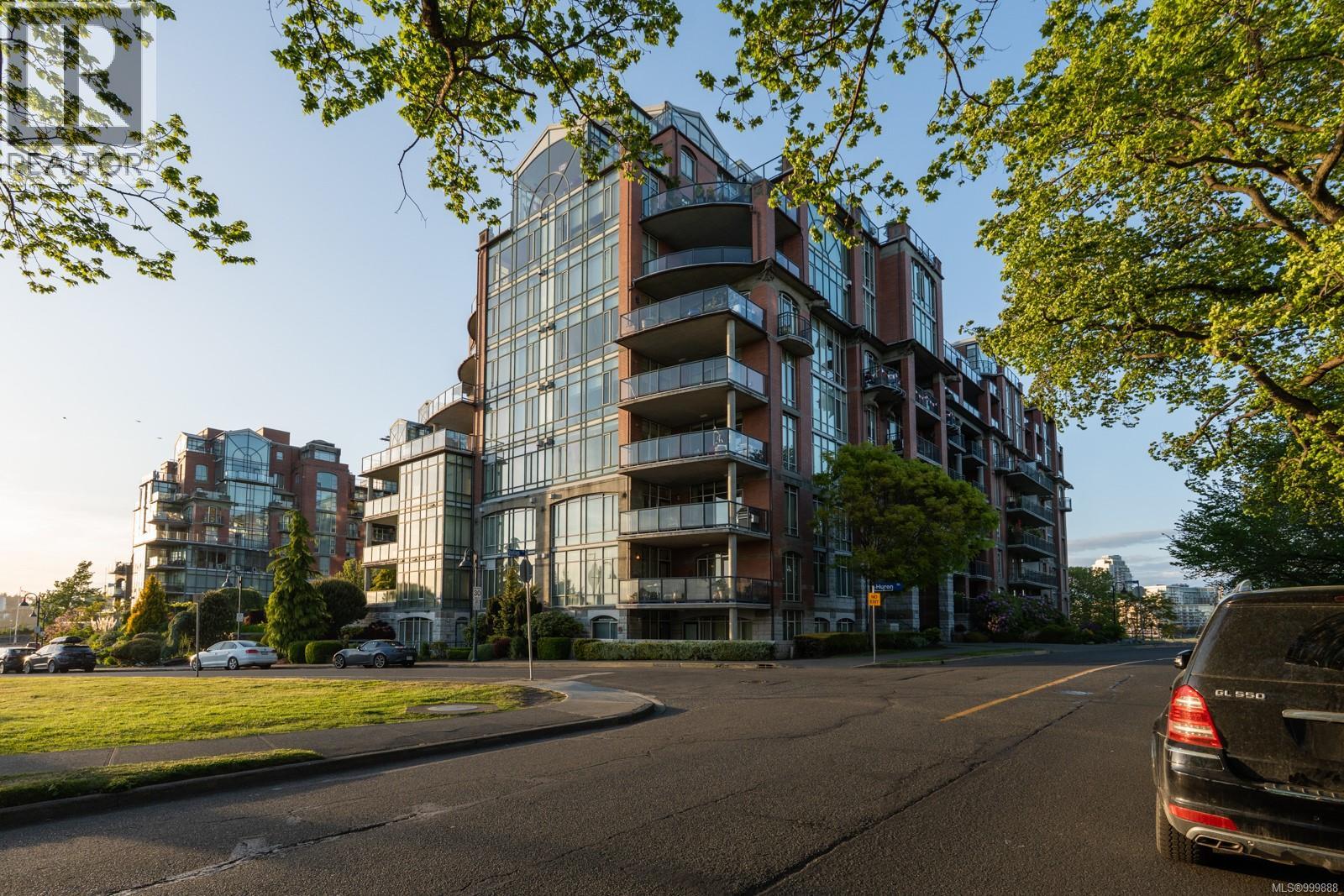 For sale: 821 21 Dallas Rd, Victoria, British Columbia V8V4Z9 - 999888 ...