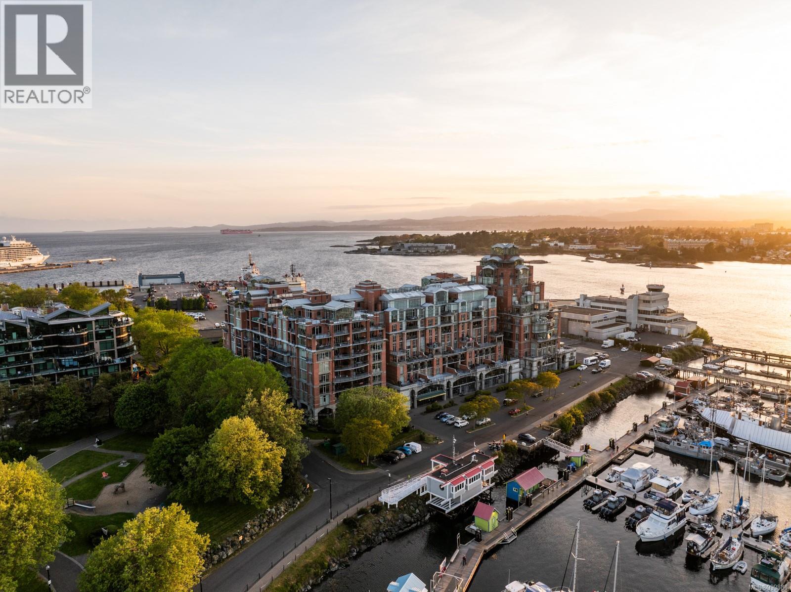 For sale: 821 21 Dallas Rd, Victoria, British Columbia V8V4Z9 - 999888 ...