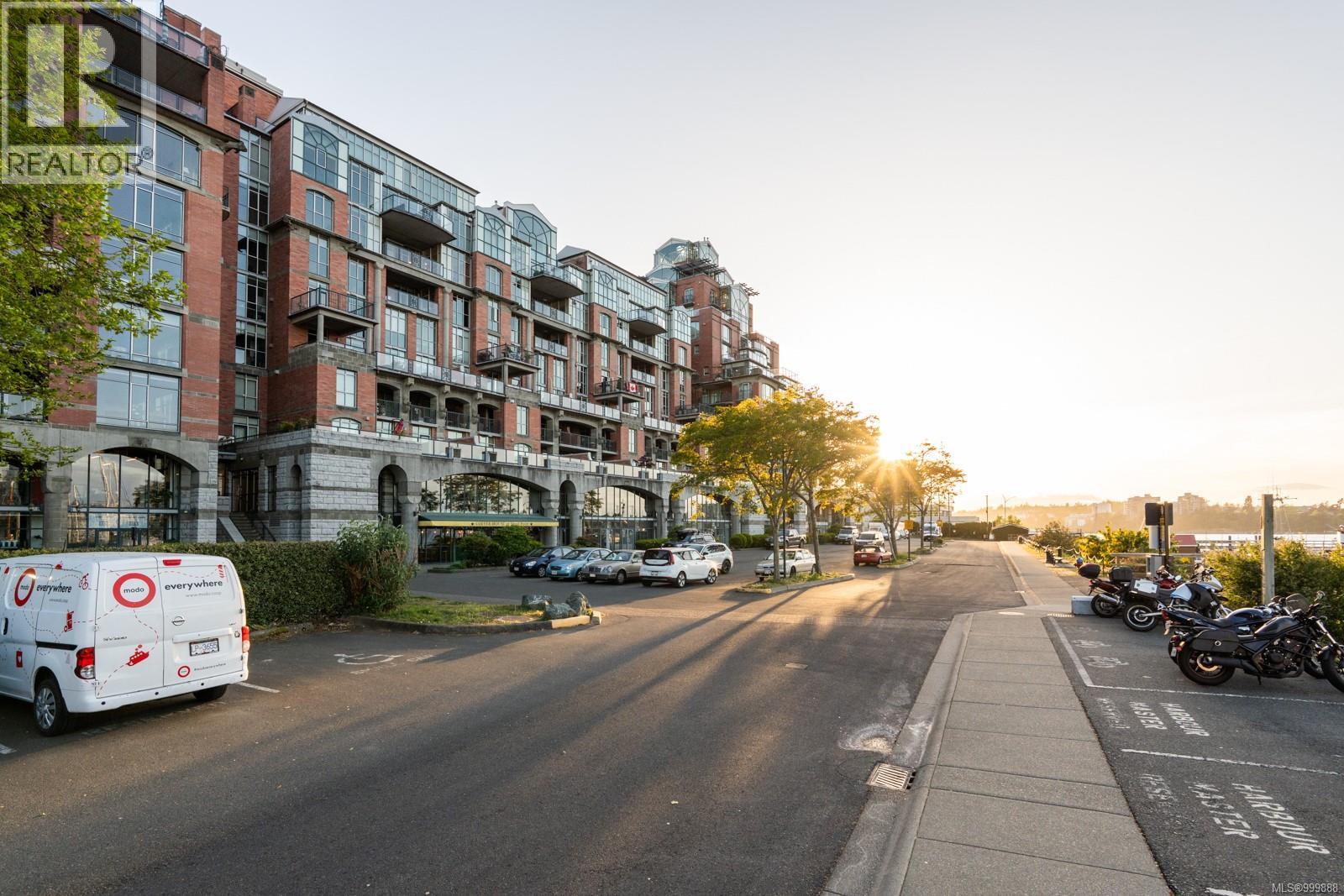 For sale: 821 21 Dallas Rd, Victoria, British Columbia V8V4Z9 - 999888 ...