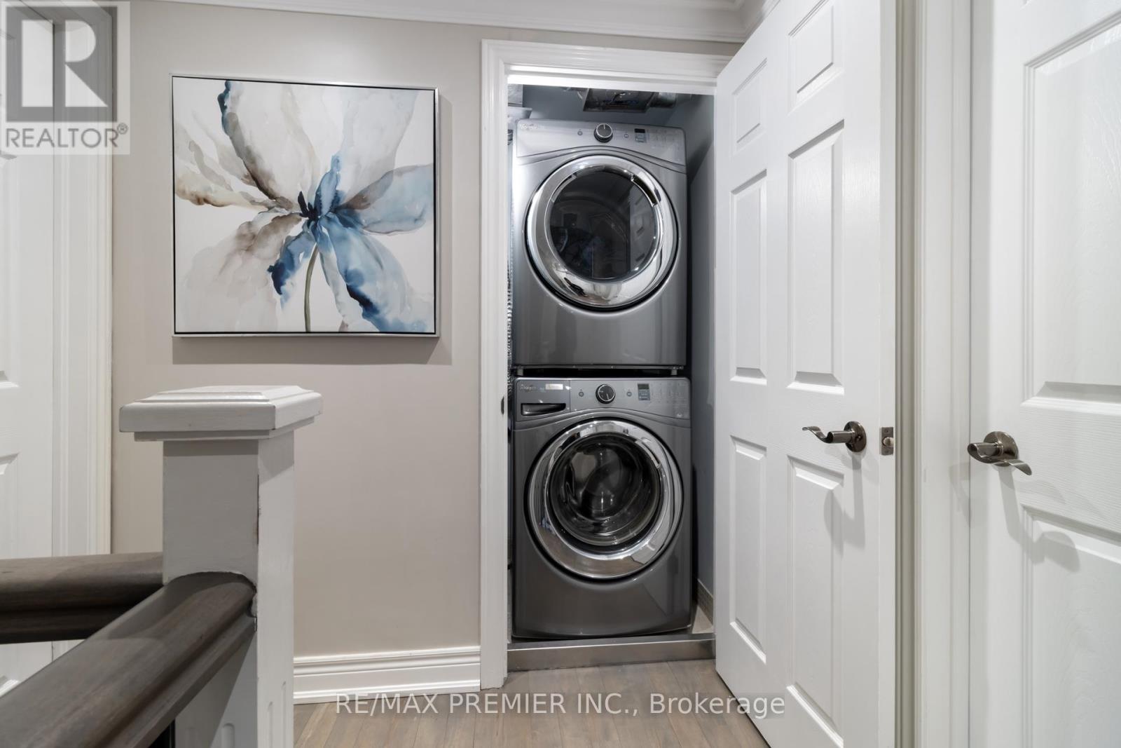 For sale: 60 NOBLEVIEW DRIVE, King (Nobleton), Ontario L0G1N0 ...