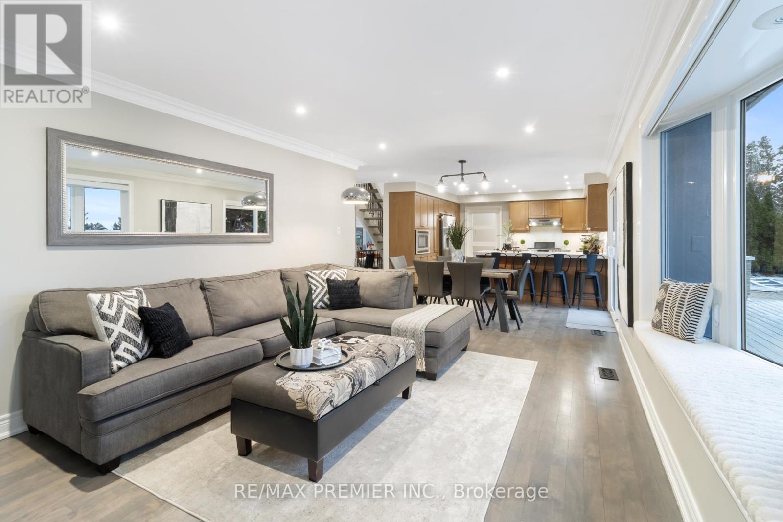 For sale: 60 NOBLEVIEW DRIVE, King (Nobleton), Ontario L0G1N0 ...