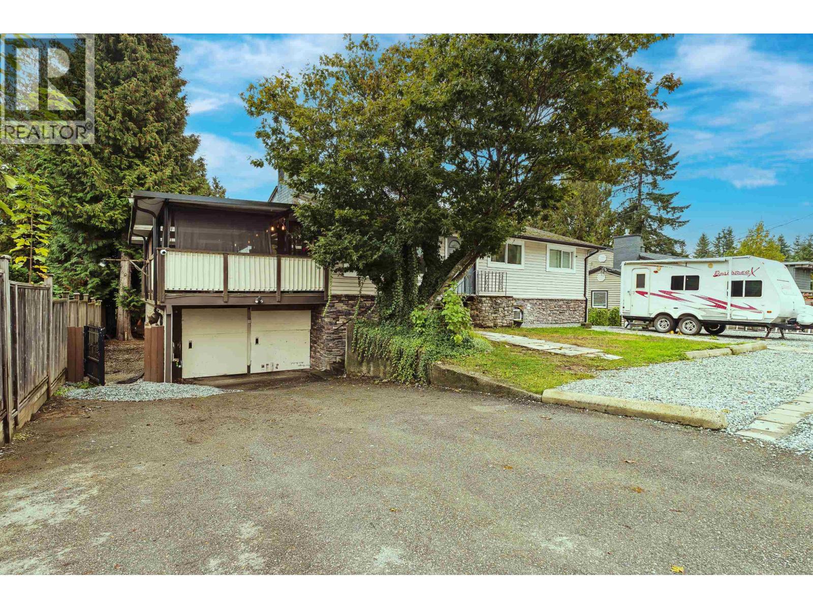 For sale: 12250 218 STREET, Maple Ridge, British Columbia V2X5M5 ...