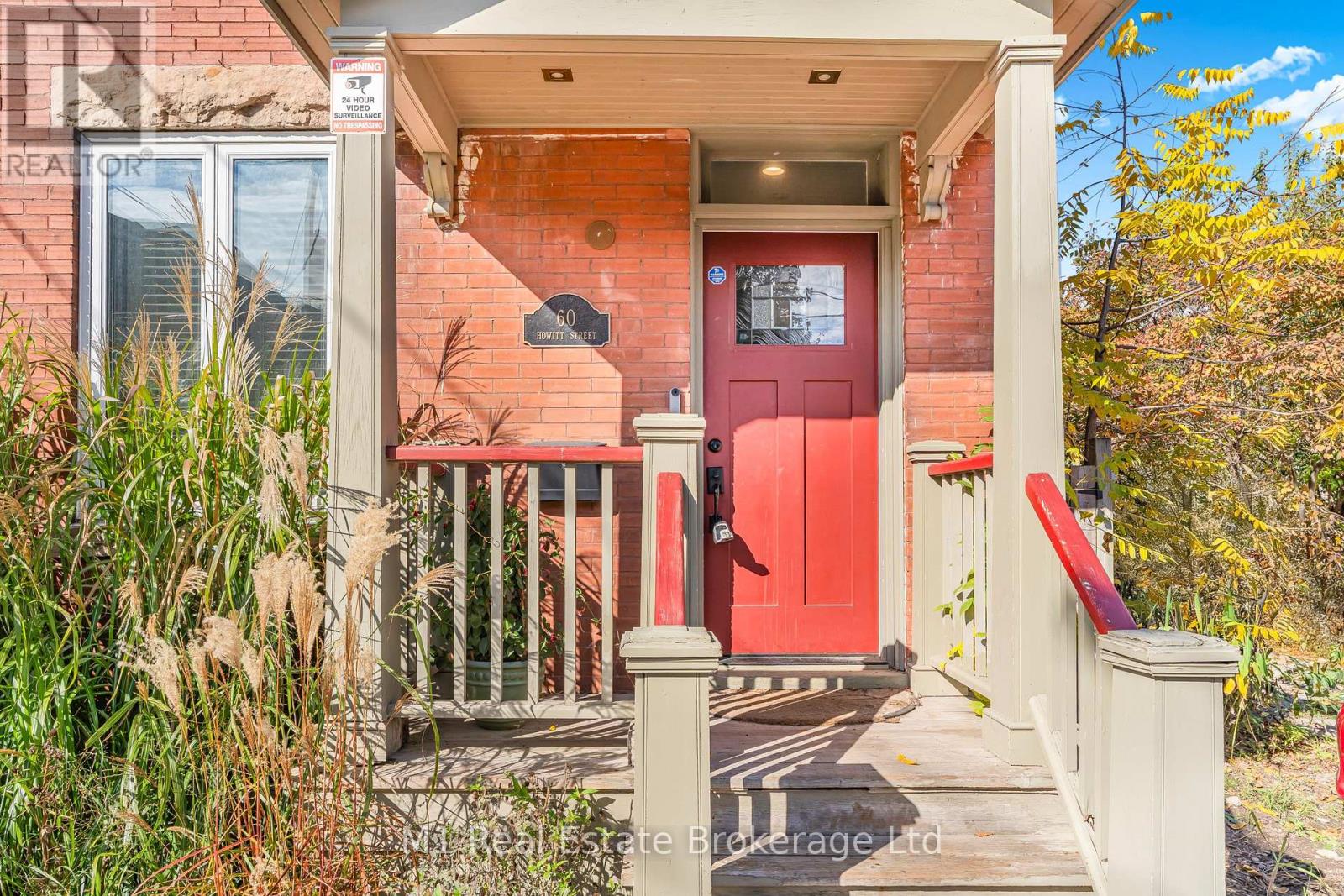 For sale: 60 HOWITT STREET, Guelph (St. Patrick's Ward), Ontario N1E3C7 ...