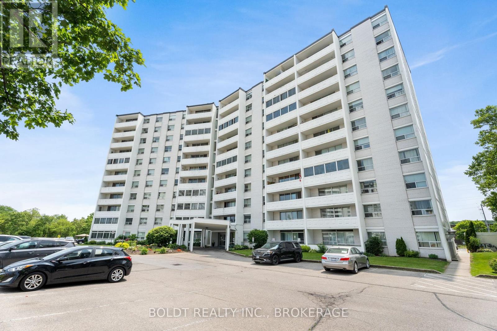 For sale: 902 - 35 TOWERING HEIGHTS BOULEVARD, St. Catharines (Glendale/Glenridge), Ontario ...