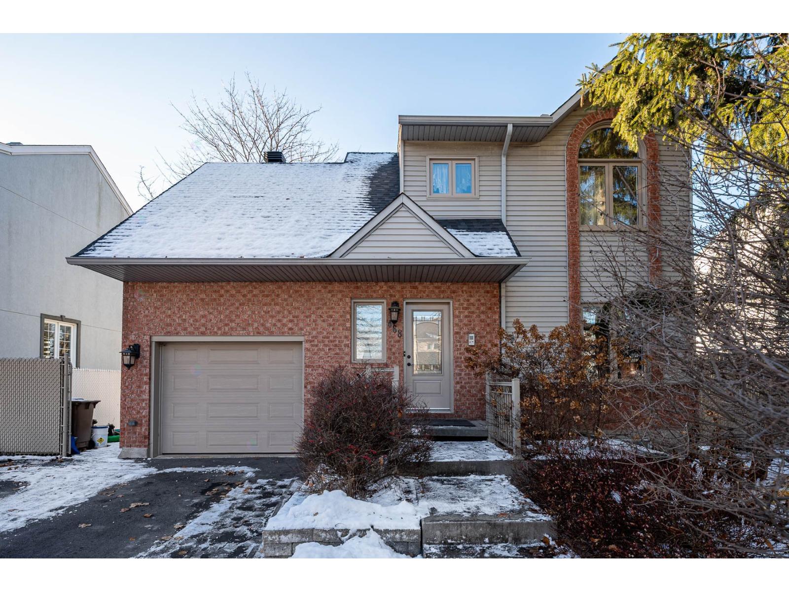 À vendre : 468 Rue De La Chesnaye, Terrebonne (Lachenaie), Québec ...
