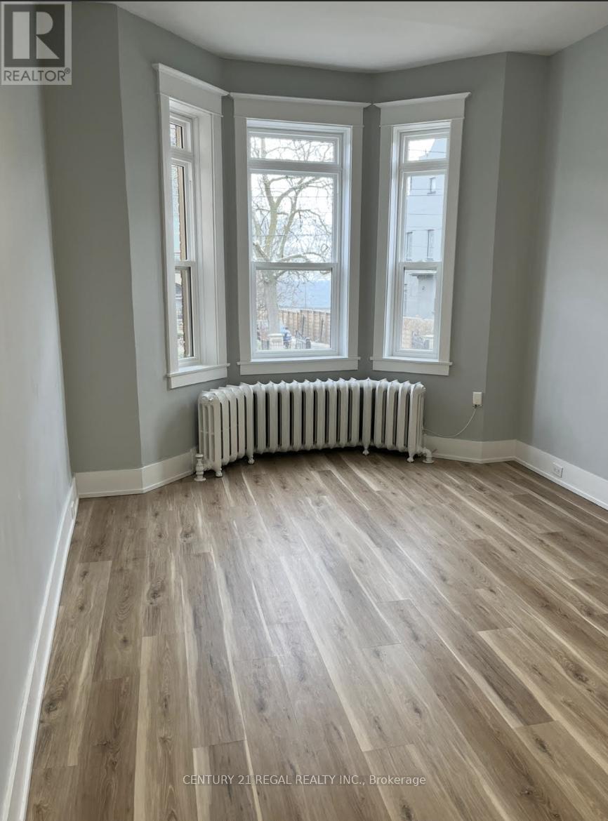 For rent: 3A - 1502 KING STREET W, Toronto (South Parkdale), Ontario ...