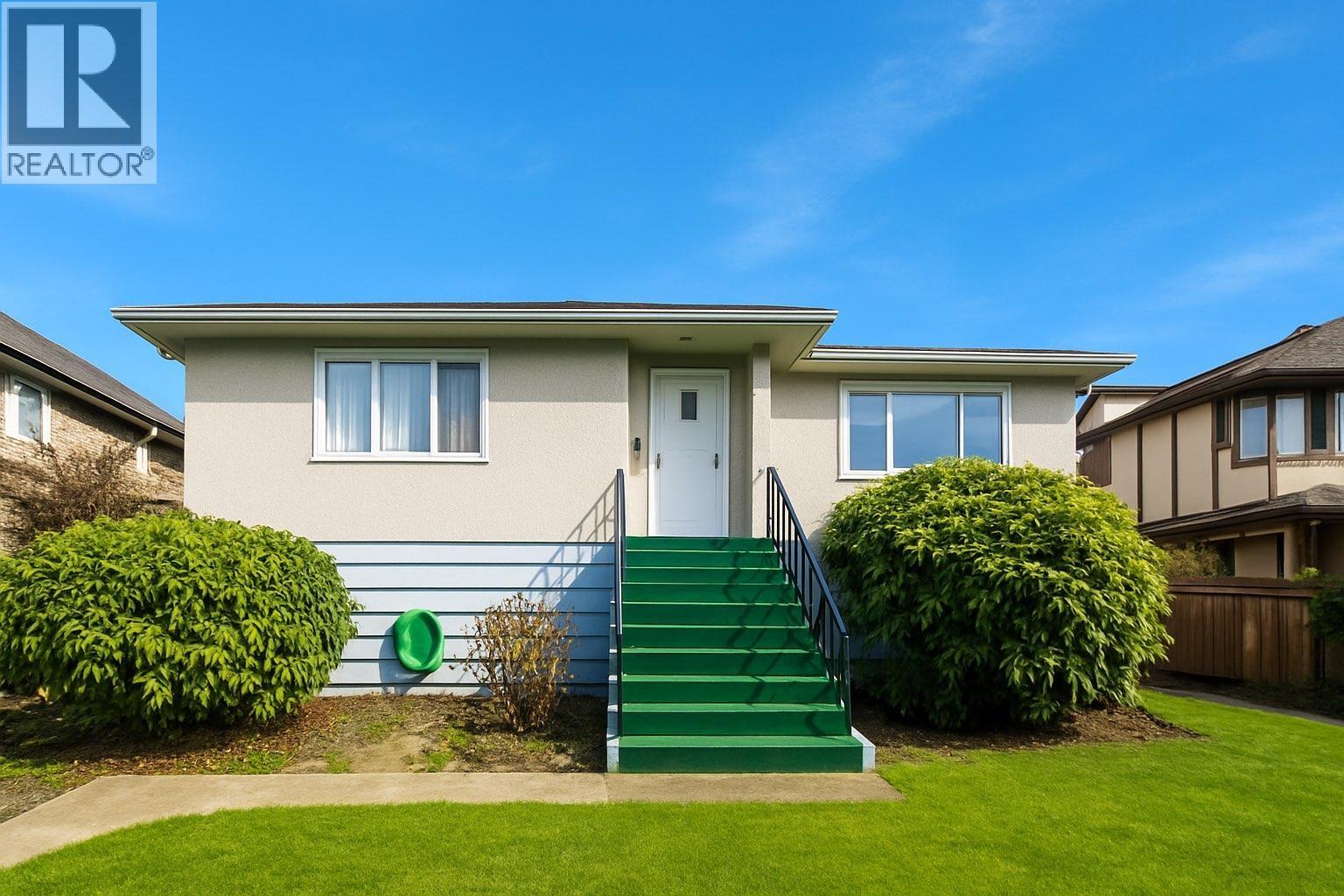 For sale: 7600 ACHESON ROAD, Richmond, British Columbia V6Y1M9 ...