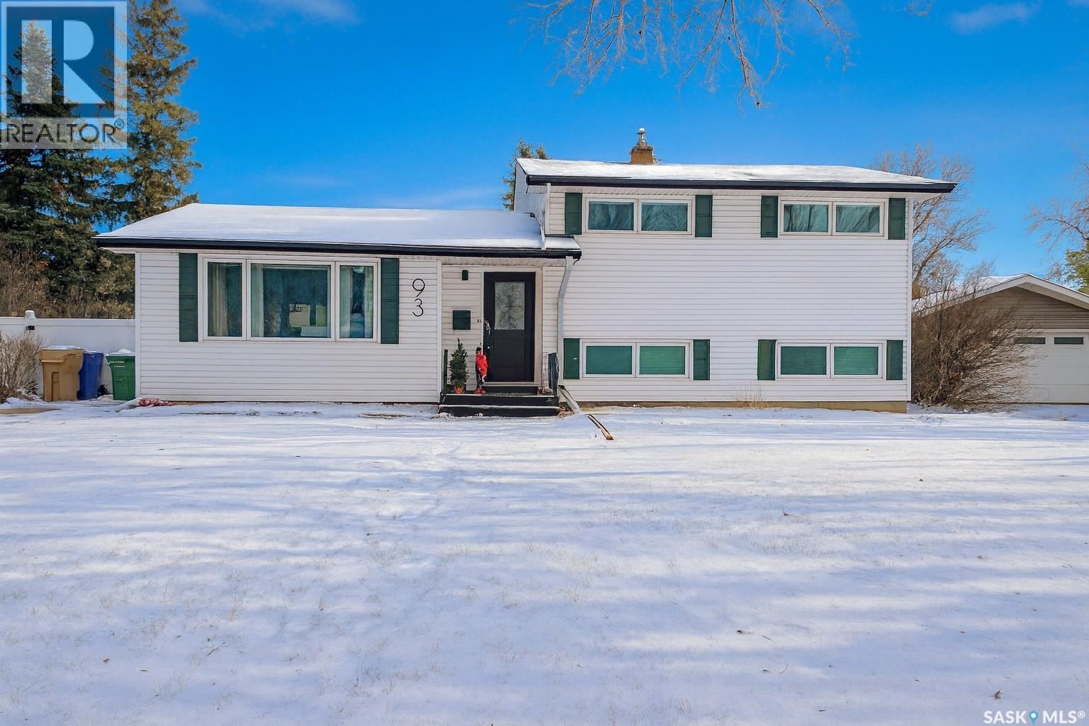 93 Cardinal CRESCENT, Regina, Saskatchewan S4S3H8 | REALTOR.ca