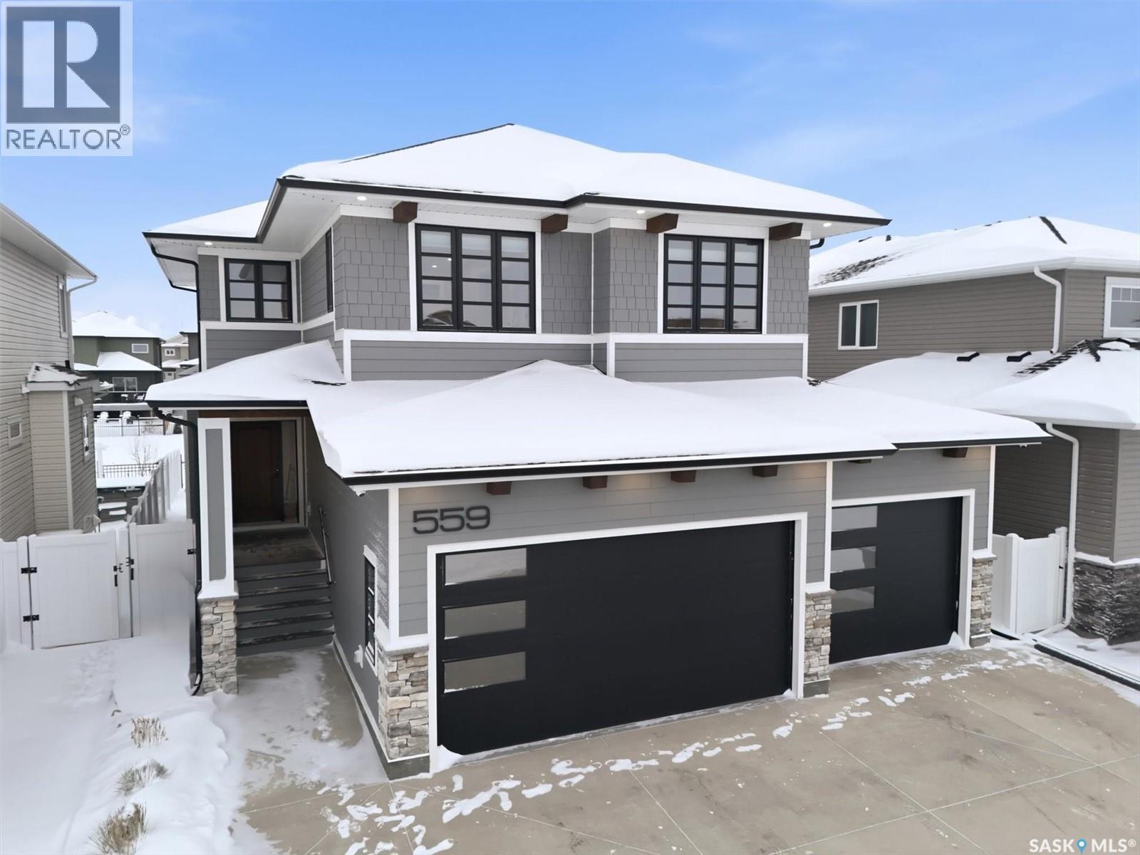For sale: 559 Bolstad TURN, Saskatoon, Saskatchewan S7W0C2 - SK025526 ...