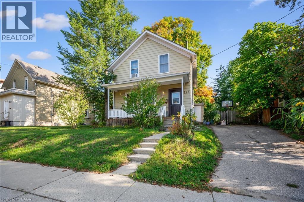For sale: 126 WATERLOO Street, Kitchener, Ontario N2H3V6 - 40793587 ...