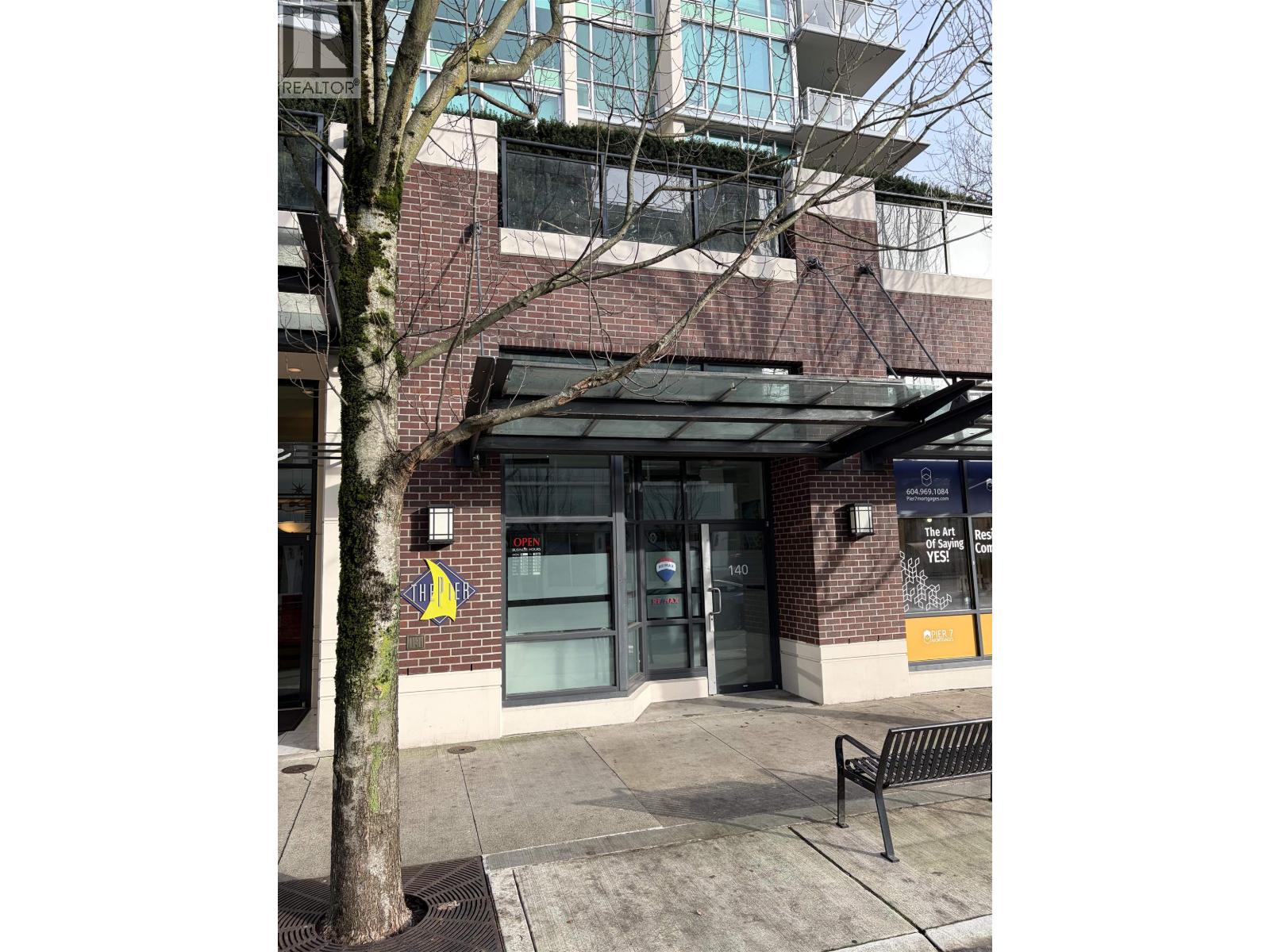 For rent: 140 E ESPLANADE, North Vancouver, British Columbia V7L0B3 ...