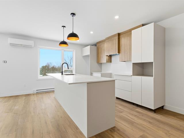 For rent: 116 Rue Principale, #403, Châteauguay, Quebec J6J3H1 ...