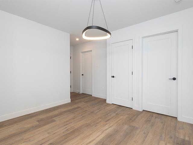 For rent: 116 Rue Principale, #403, Châteauguay, Quebec J6J3H1 ...
