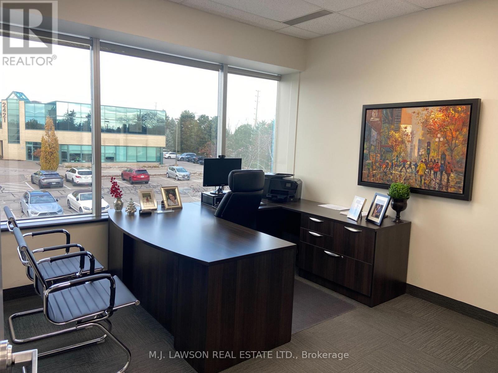 À louer : 205 - 2401 BRISTOL CIRCLE, Oakville (WP Winston Park ...