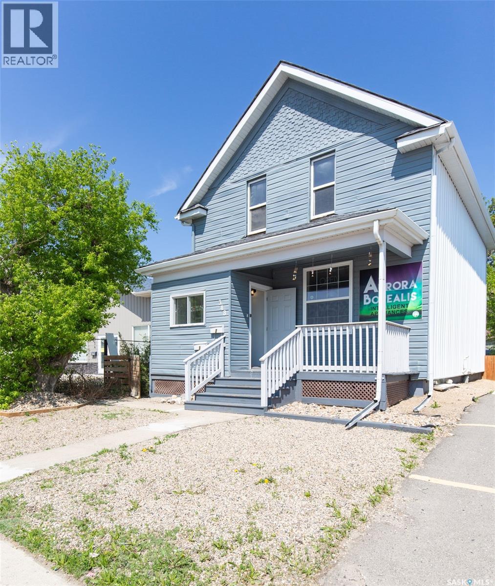 For sale: 348 High STREET W, Moose Jaw, Saskatchewan S6H1S9 - SK025845 ...