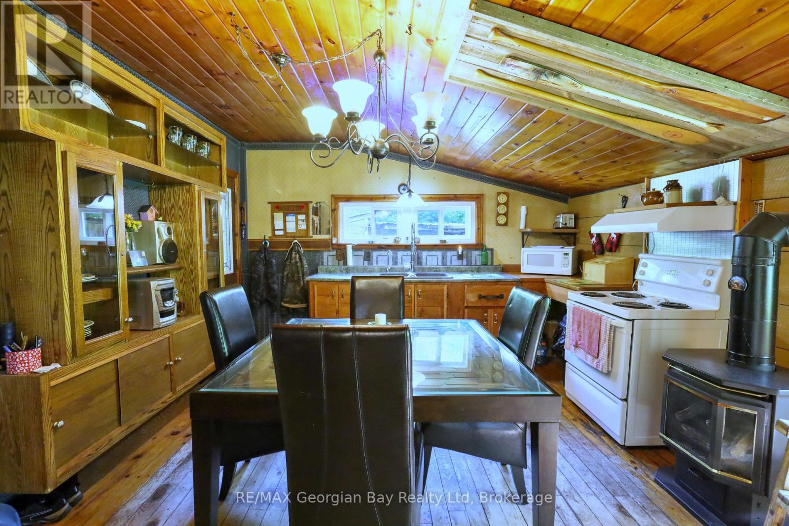 For sale: 1445 CEDAR POINT ROAD, Tiny, Ontario L9M0T8 - S12629790 ...