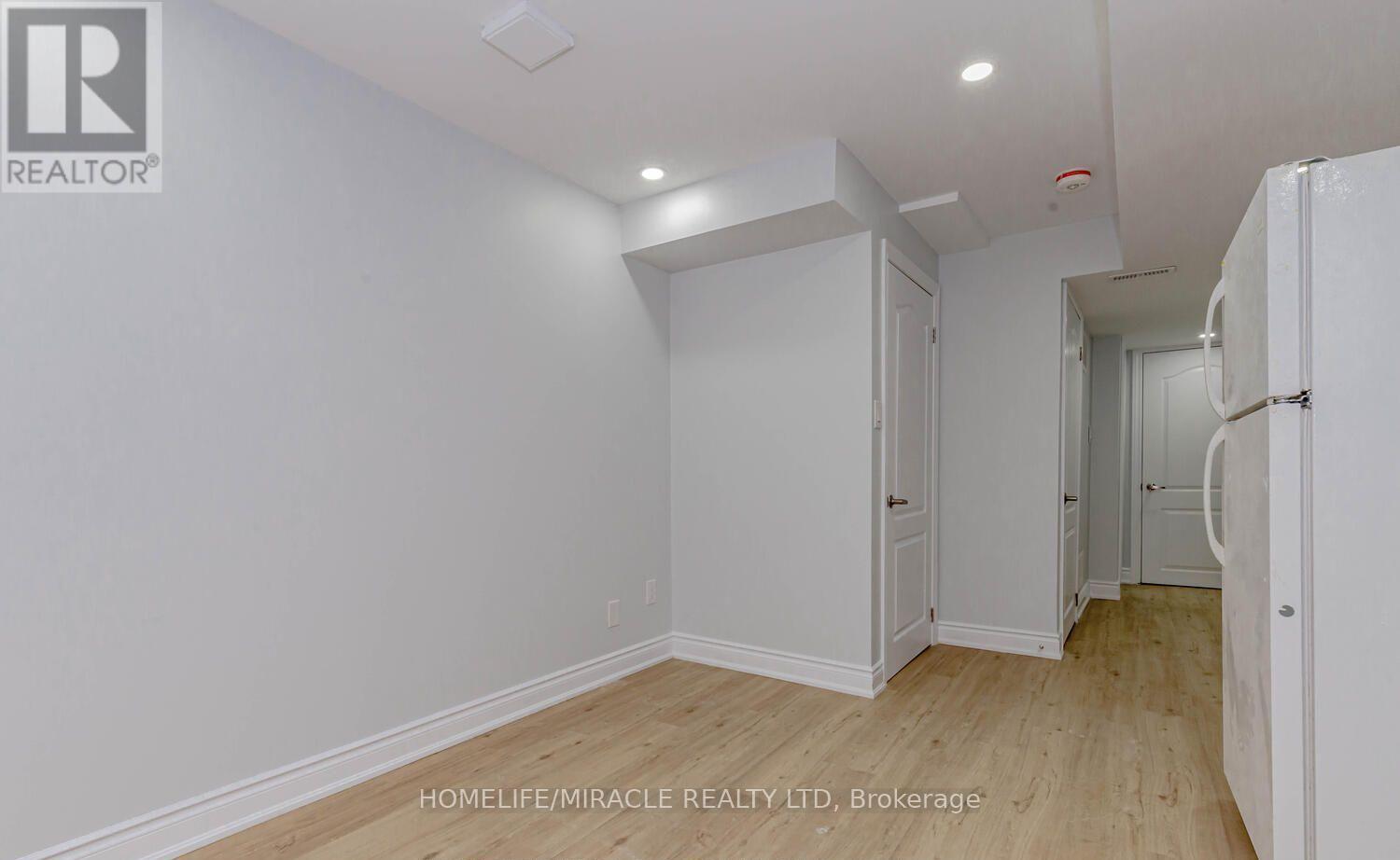 For rent: LOWER - 44 LEATHERHEAD COURT, Brampton (Westgate), Ontario ...