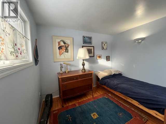 For sale: 211 Lady Helen Avenue W, Galahad, Alberta T0B1R0 - A2276225 ...