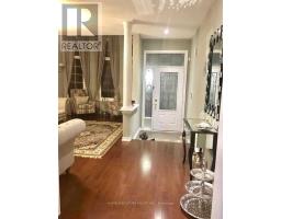 À louer : 135 STONECHURCH CRESCENT, Markham (Box Grove), Ontario L6B0L2 ...