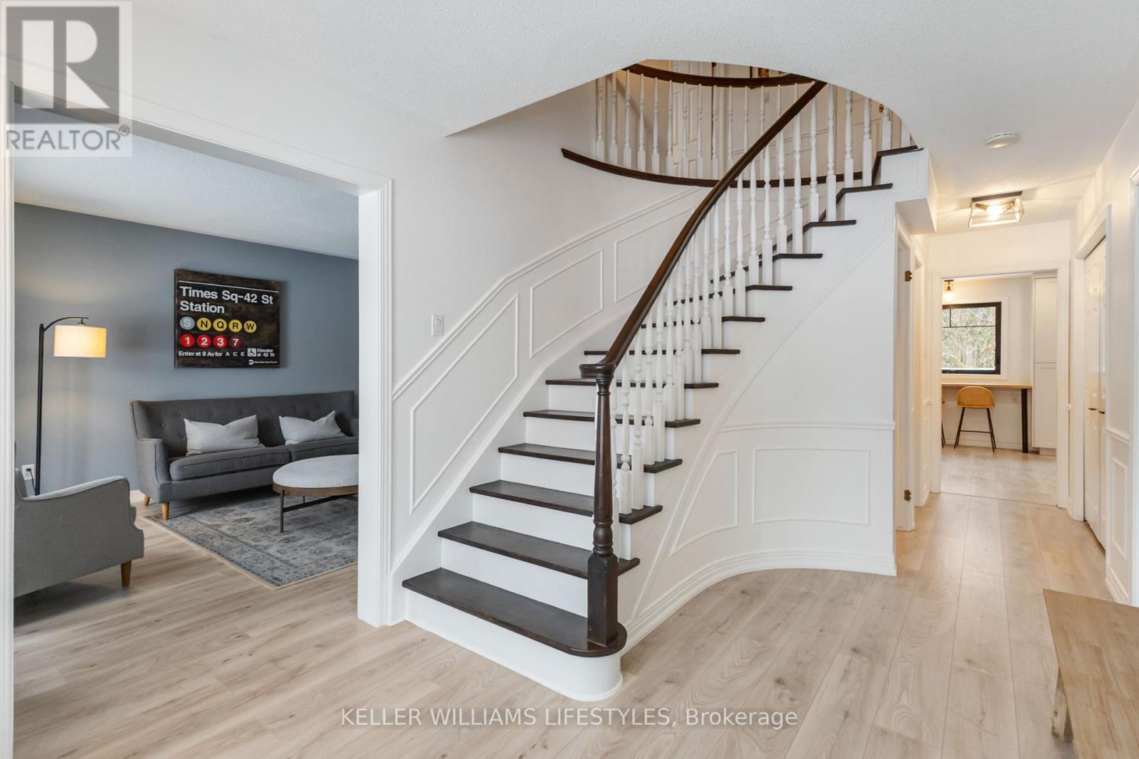 À vendre : 1213 WAYNE COURT, London South (South B), Ontario N6K3Z6 ...