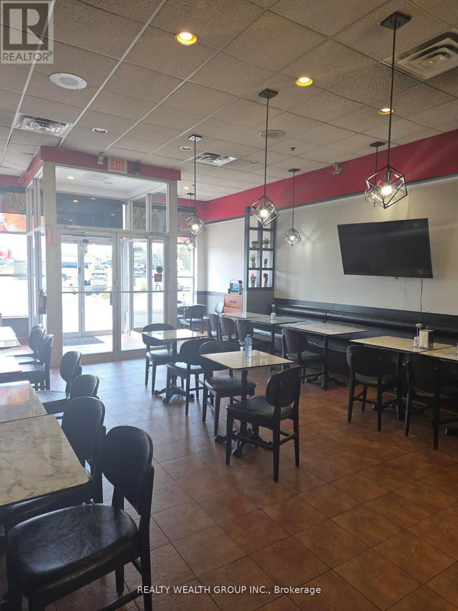 For Sale 6550 Meadowvale Town Centre Mississauga Meadowvale