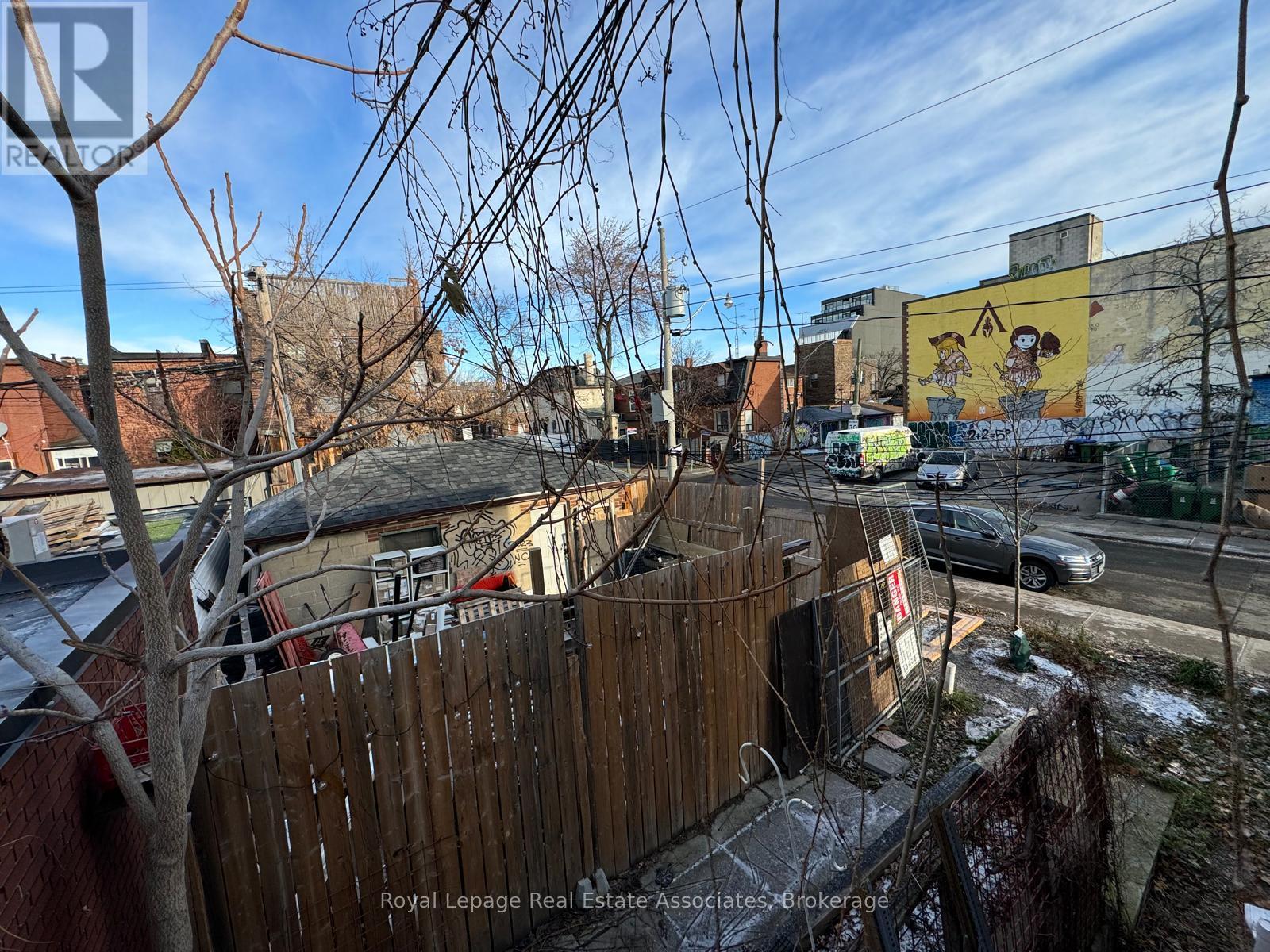 For rent: (REAR) - 6 MARKHAM STREET, Toronto (Trinity-Bellwoods ...