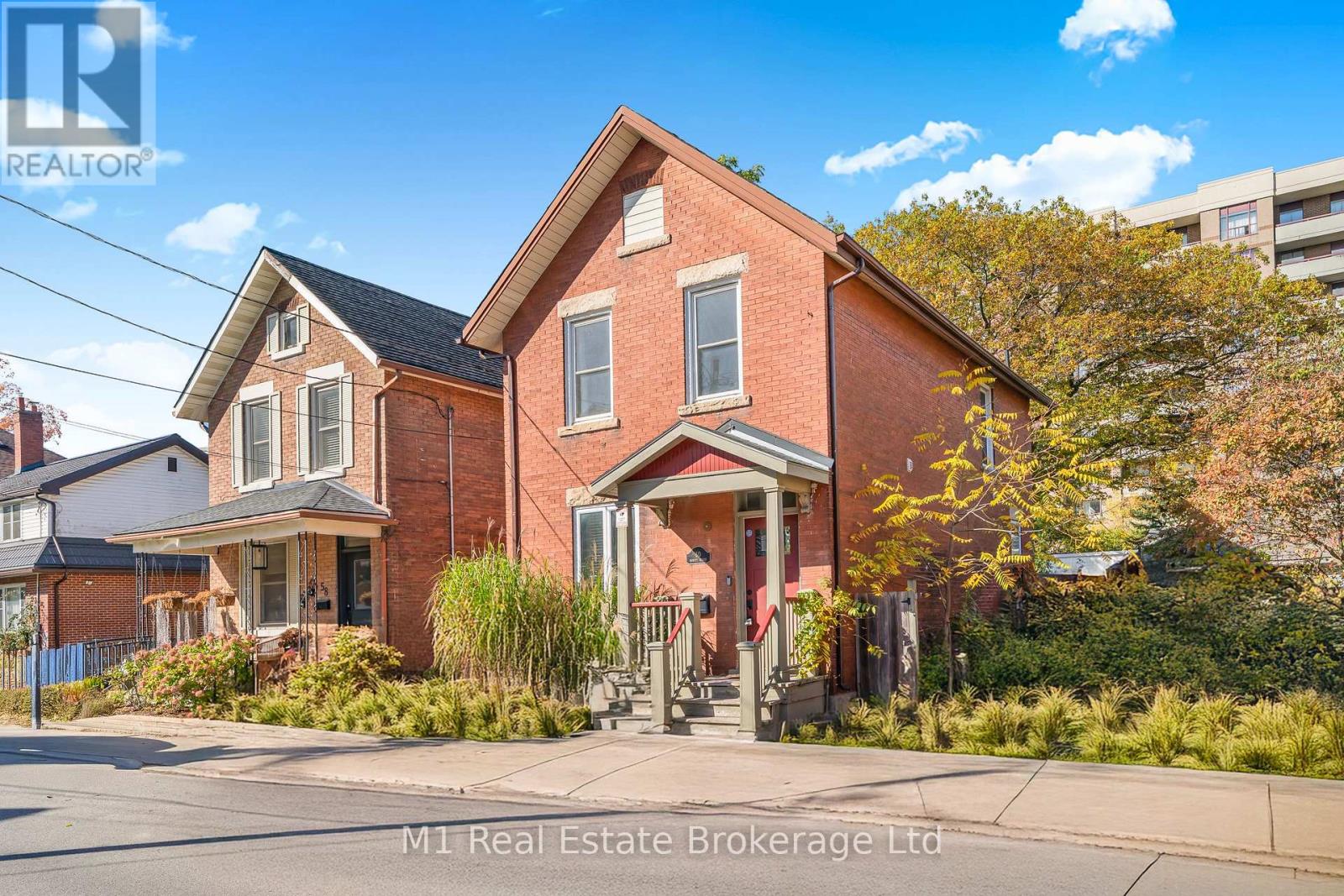 For sale: 60 HOWITT STREET, Guelph (St. Patrick's Ward), Ontario N1E3C7 ...