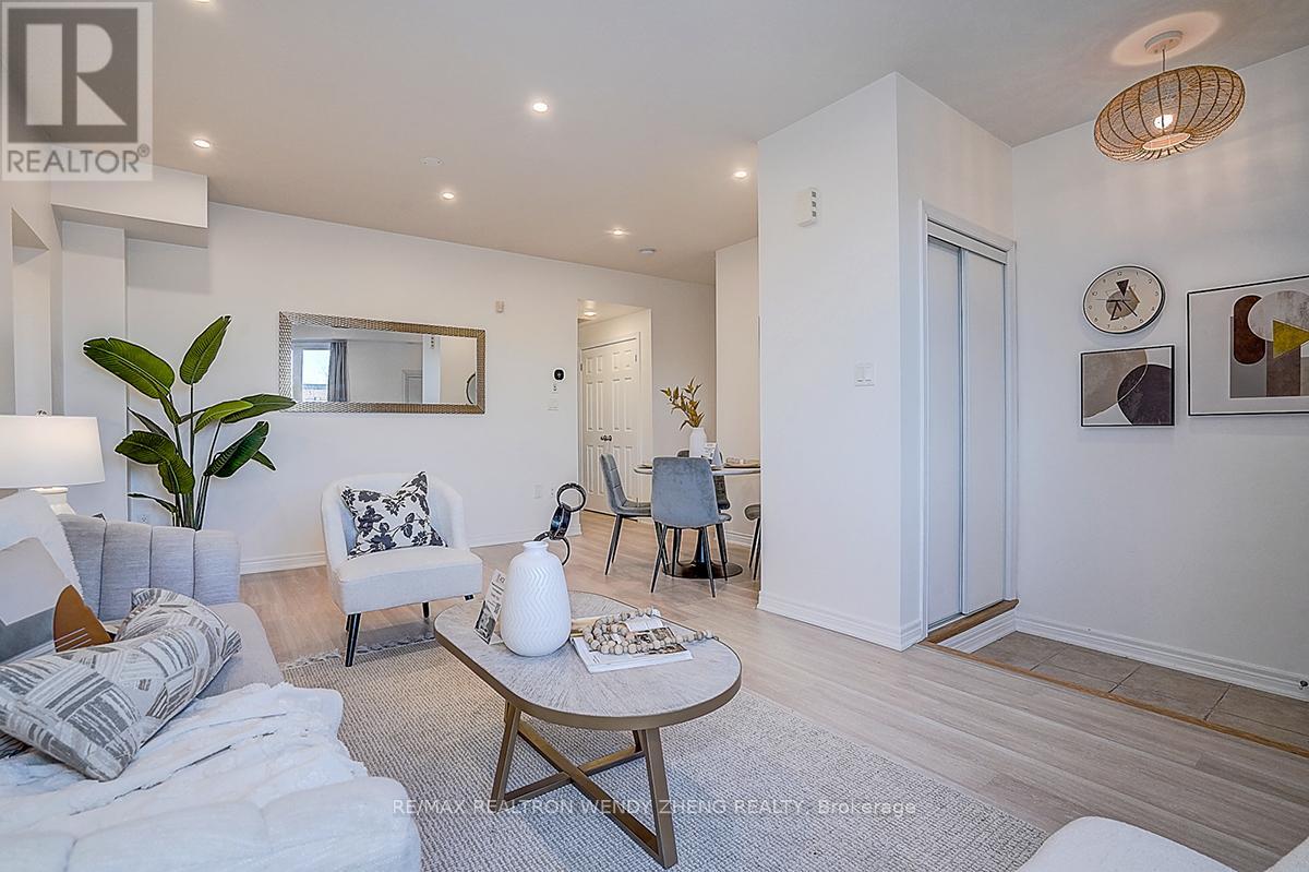 For sale: 261 ALDERGROVE DRIVE, Markham (Milliken Mills East), Ontario ...