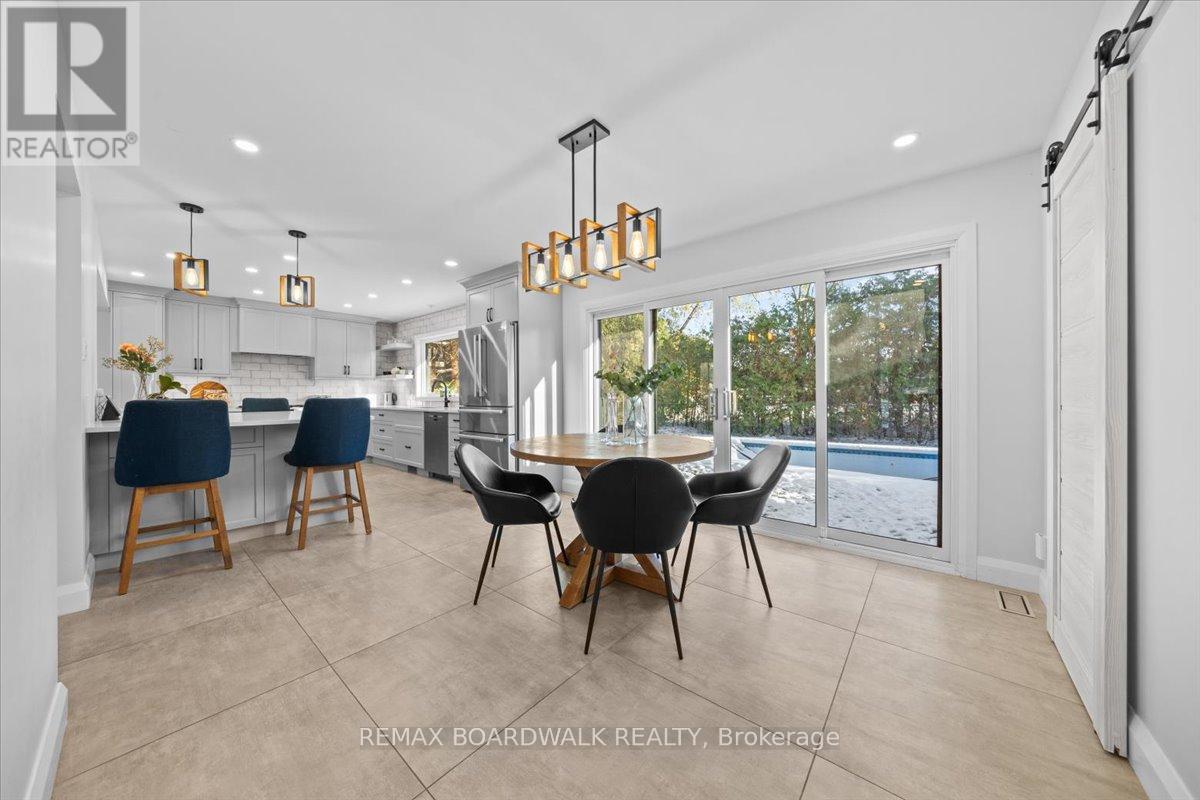 For sale: 7 GAGNON COURT, Ottawa, Ontario K2K1A7 - X12655756 | REALTOR.ca