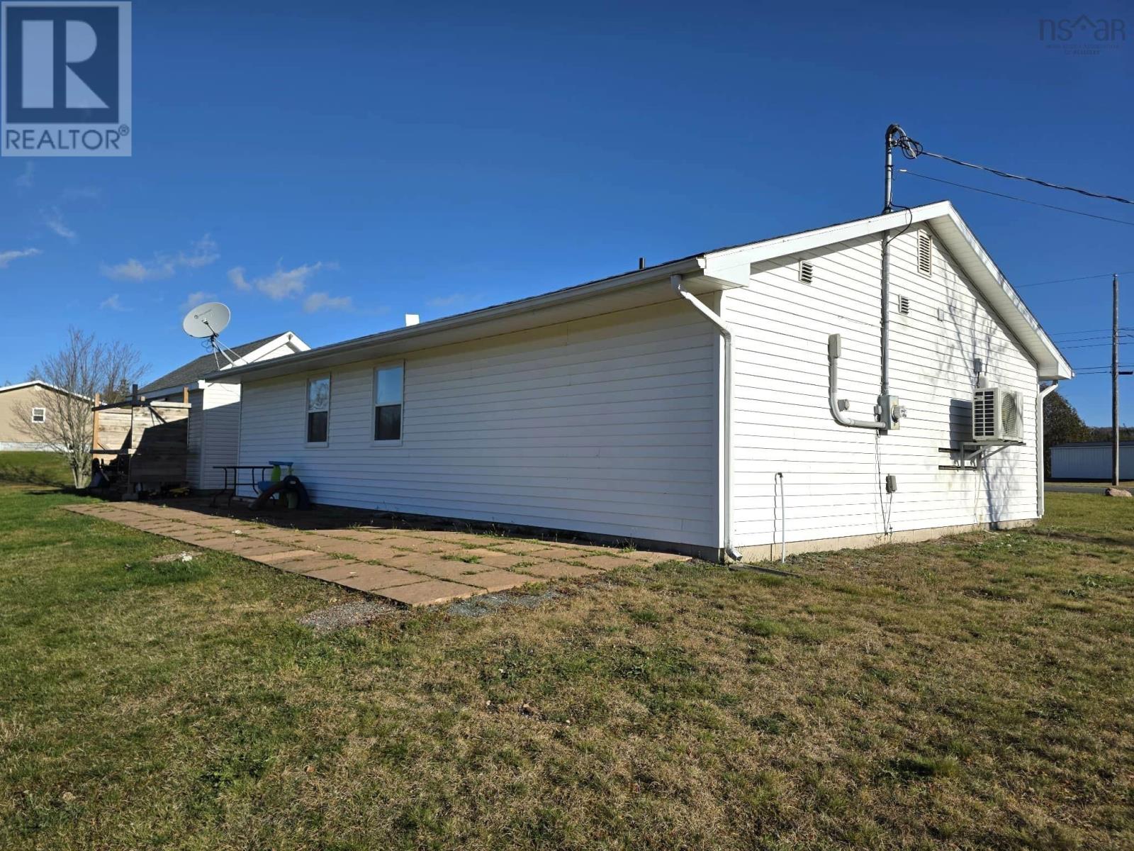 For sale: 259 Loop Old Highway 4 Highway, Kemptown, Nova Scotia B6L2J5 ...