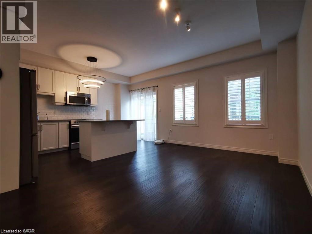 For rent: 12 JOHN RUSSELL LANE Line, Kitchener, Ontario N2H0B4 ...