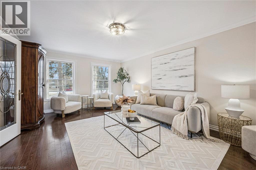 For sale: 4069 LAKESHORE Road, Burlington, Ontario L7L1A2 - 40795511 ...