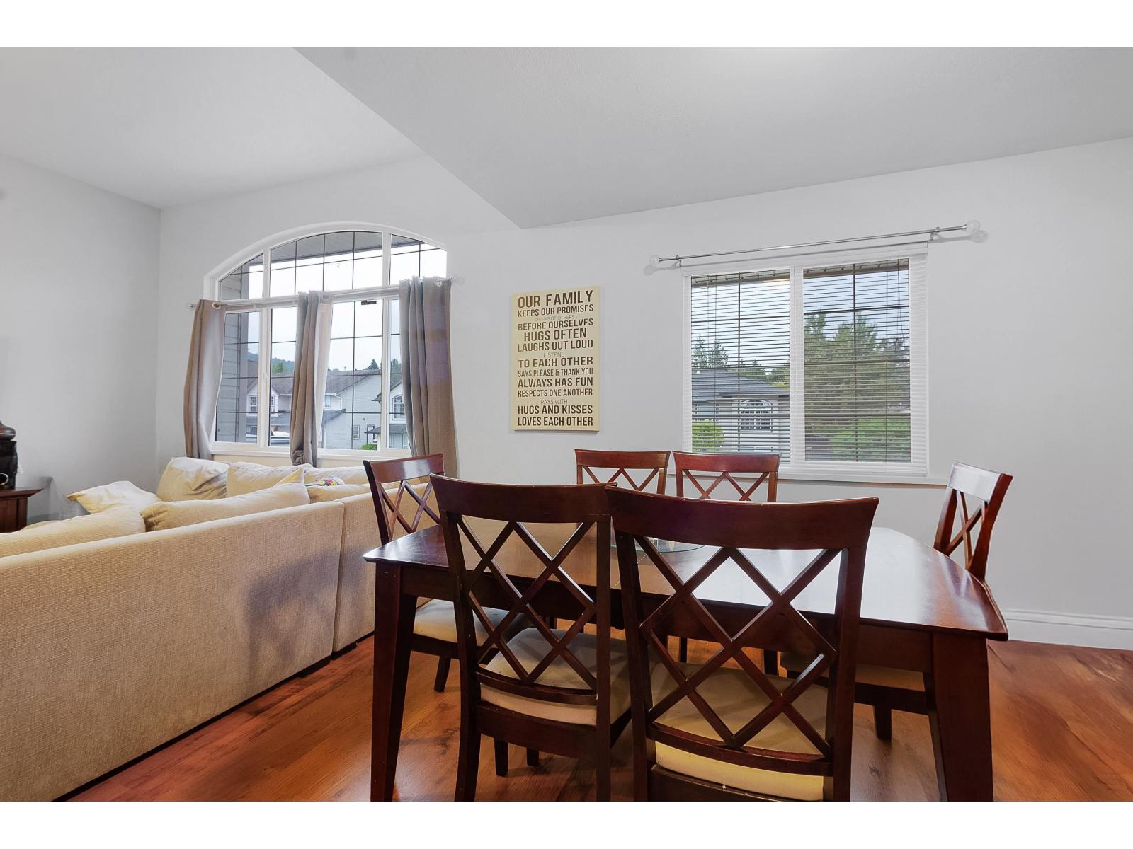 For sale: 35055 KOOTENAY DRIVE, Abbotsford, British Columbia V2S8C9 ...