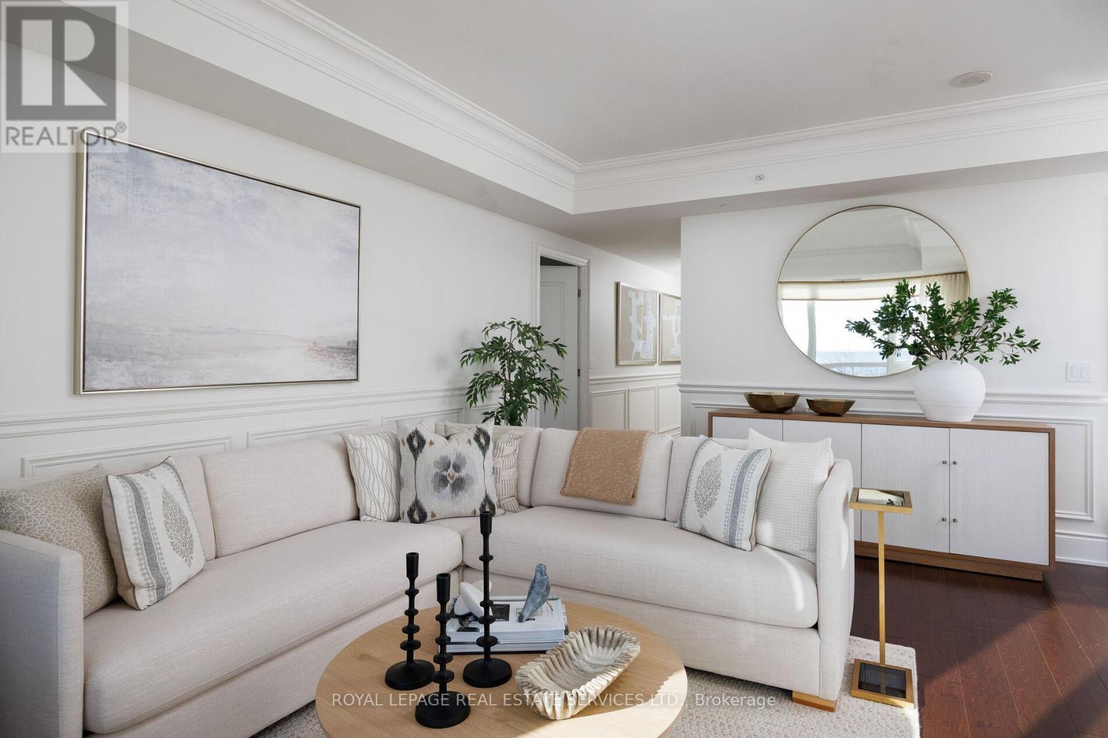 À vendre : 327 - 3500 LAKESHORE ROAD W, Oakville (BR Bronte), Ontario ...