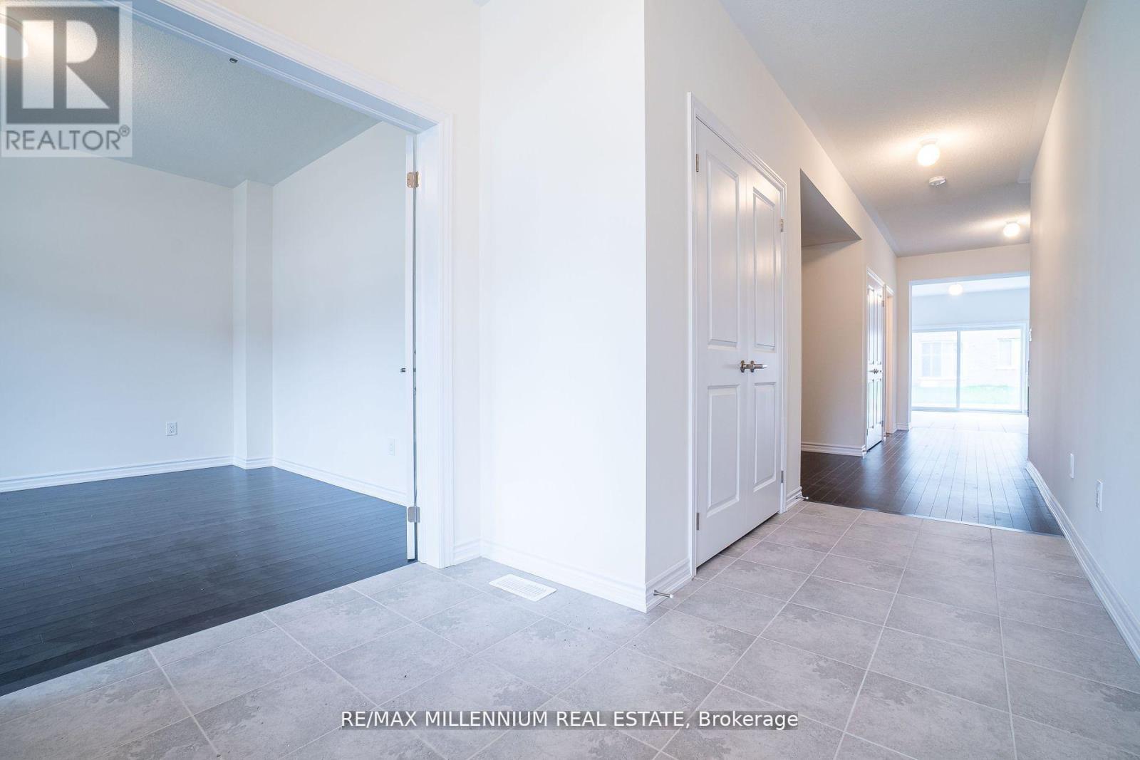 For sale: 1640 CORSAL COURT, Innisfil (Alcona), Ontario L9S0P8 ...