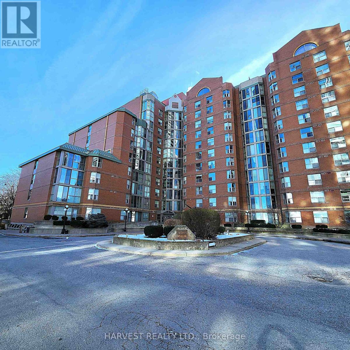 For rent: 315 - 5795 YONGE STREET, Toronto (Newtonbrook East), Ontario ...