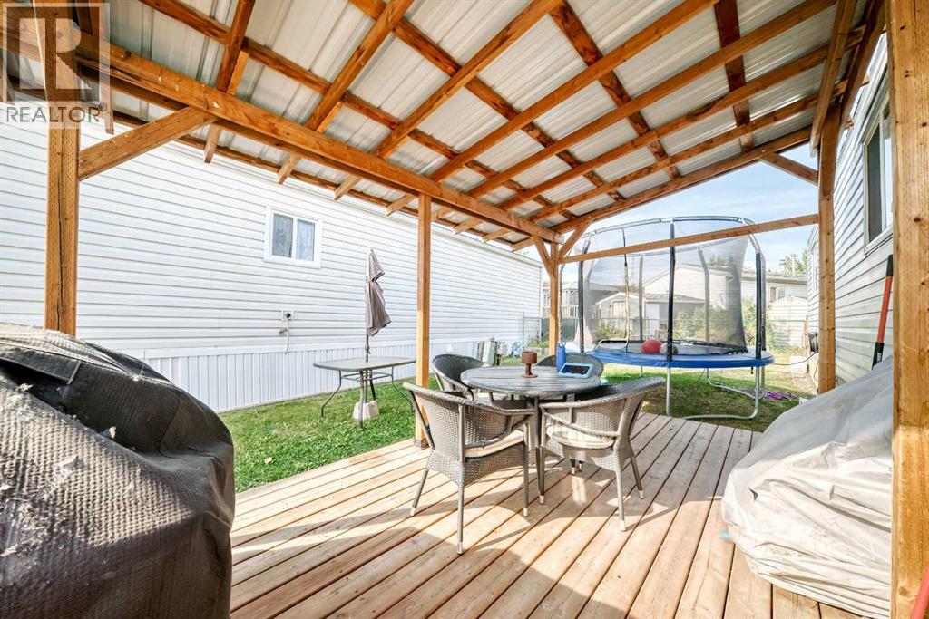 724, 1101 84 Street NE, Calgary, Alberta T2A7X2 - A2276458 | REALTOR.ca