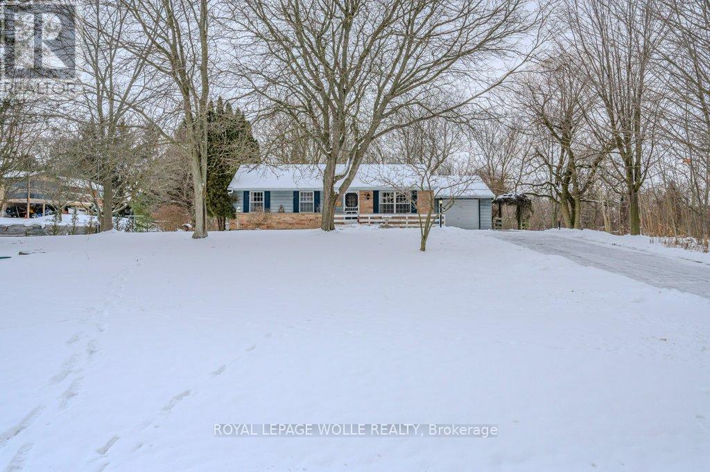 À vendre : 39 BANNOCKBURN ROAD, Kitchener, Ontario N2R1M1 - X12659208 ...